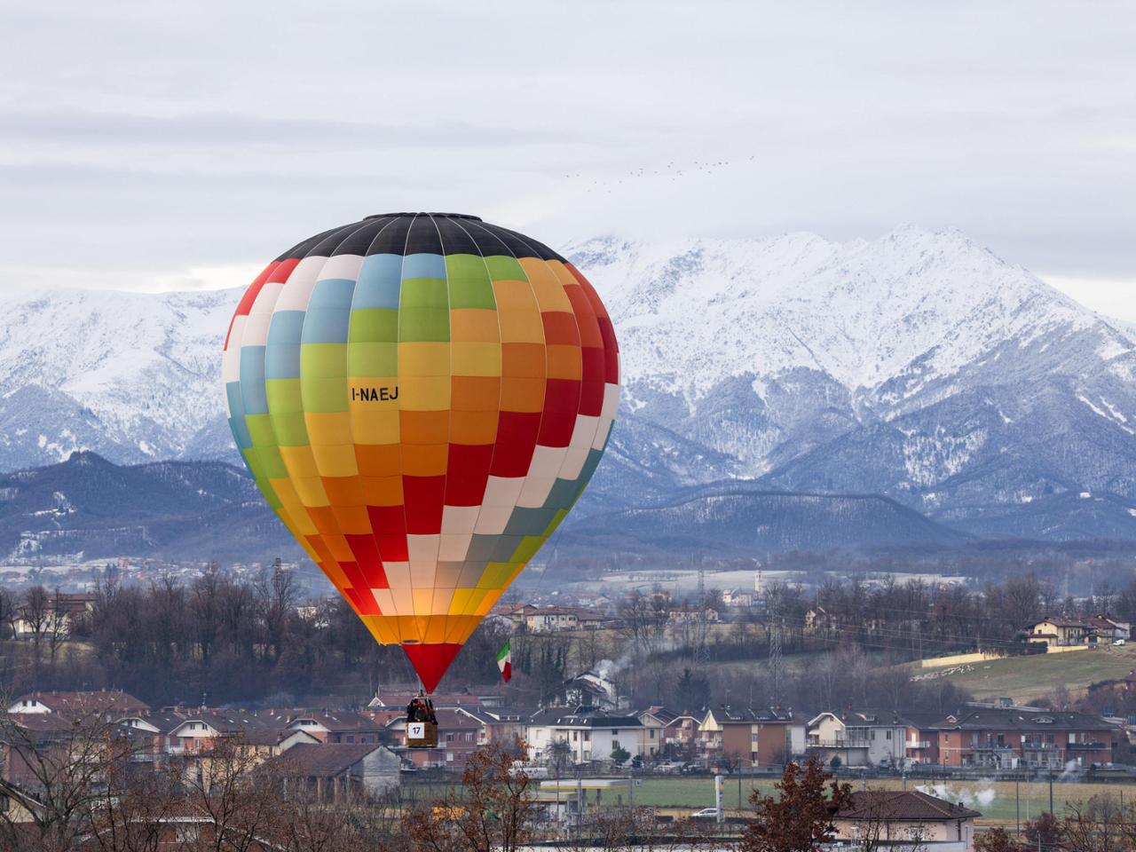 Le mongolfiere regine dell'aria al Raduno dell'Epifania a Mondovì - La ...