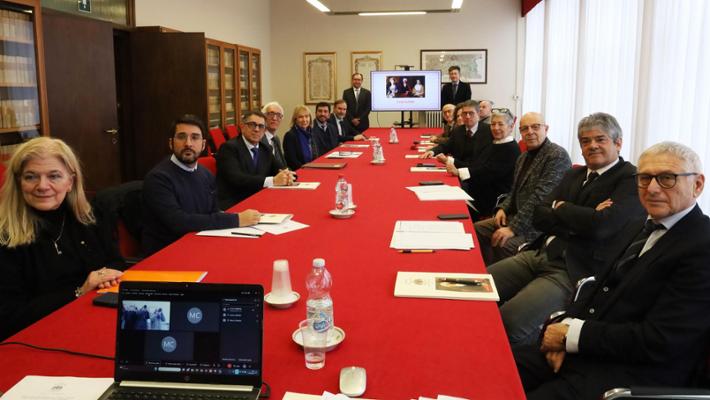 Alfieri spegne le candeline e ritrova la Fondazione - La Stampa