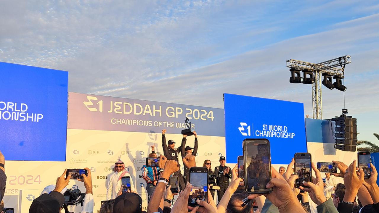 E1 Jeddah GP, Team Brady beffa gli spagnoli e vince tutto - La Stampa