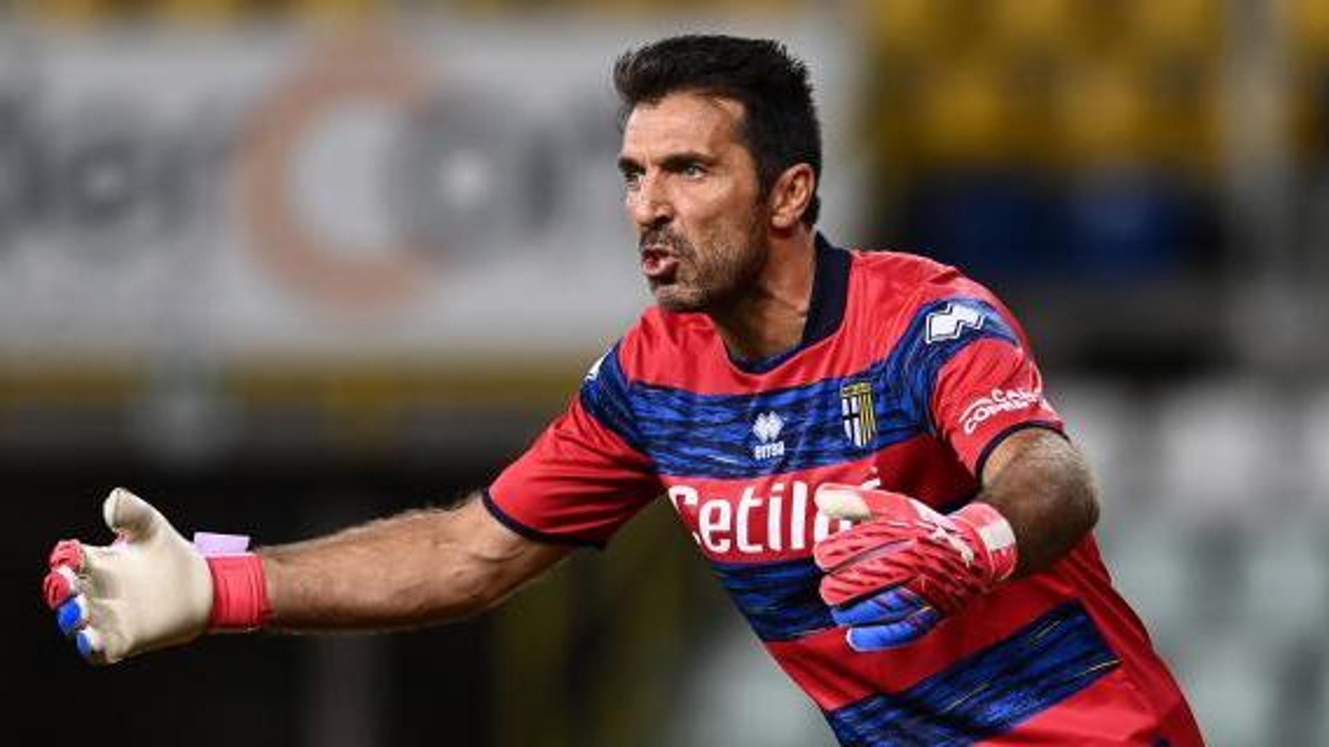 Il Forum “tutto esaurito” per un campione del mondo: che festa per Gigi ...