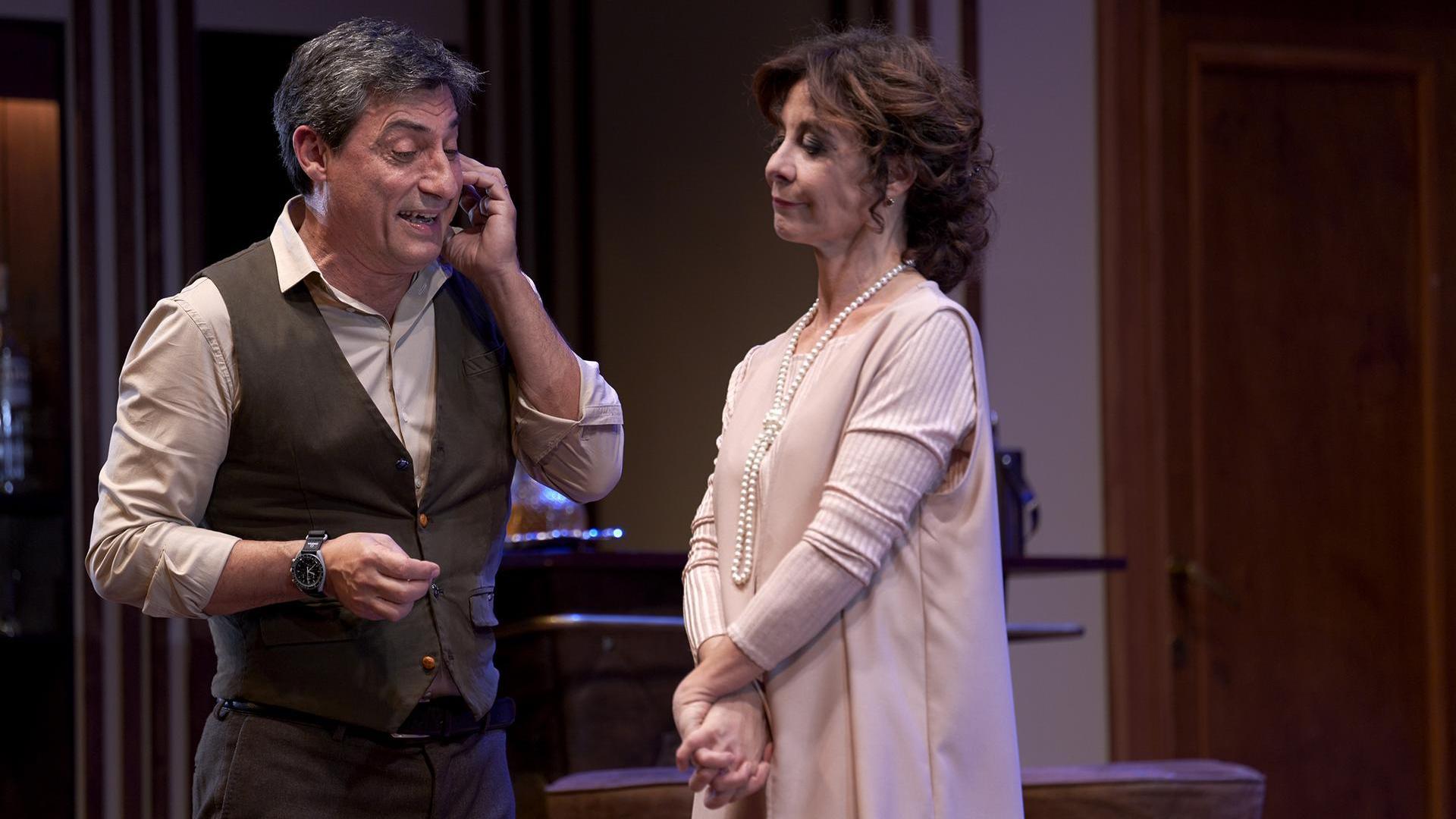 Verbania, Emilio Solfrizzi e Carlotta Natoli in scena con Anatra all ...