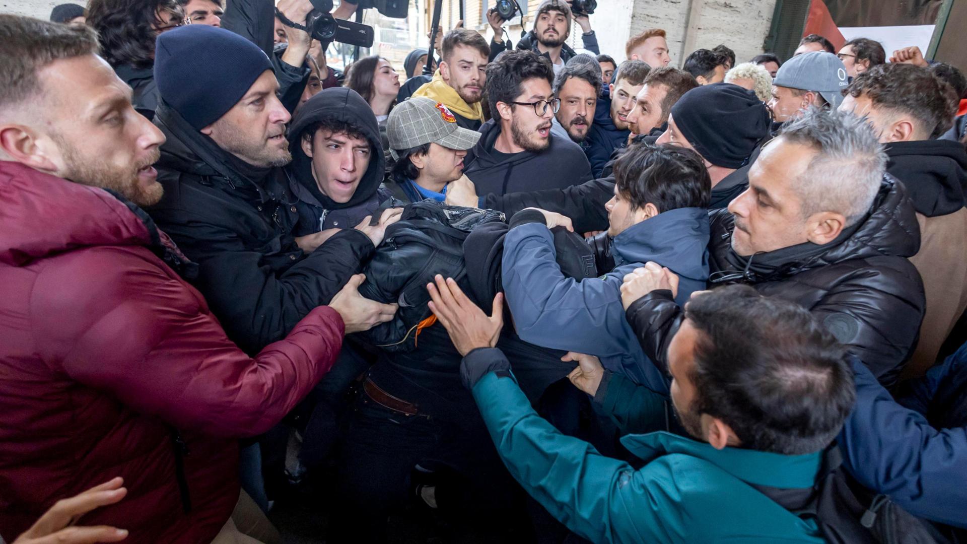 Università, proteste negli atenei, Anna Foa: “Clima cupo e di violenza ...