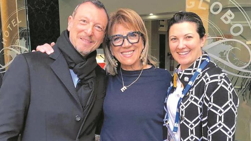 Amadeus riceve la cittadinanza onoraria di Vignale Monferrato - La Stampa