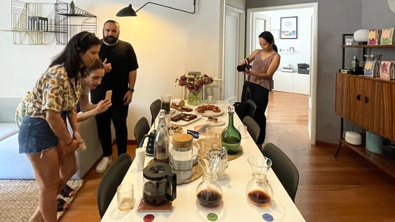 Baristi per un giorno, la tendenza degli “apartment cafe”. Come ...