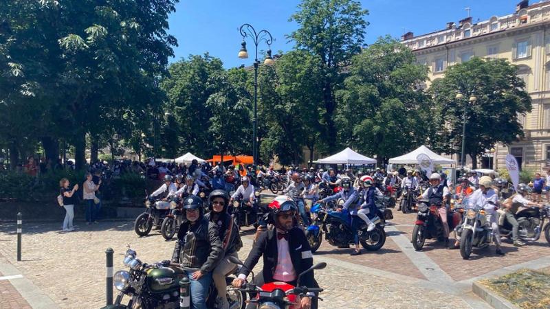 Distinguished Gentleman’s Ride, i motociclisti old style invadono ...