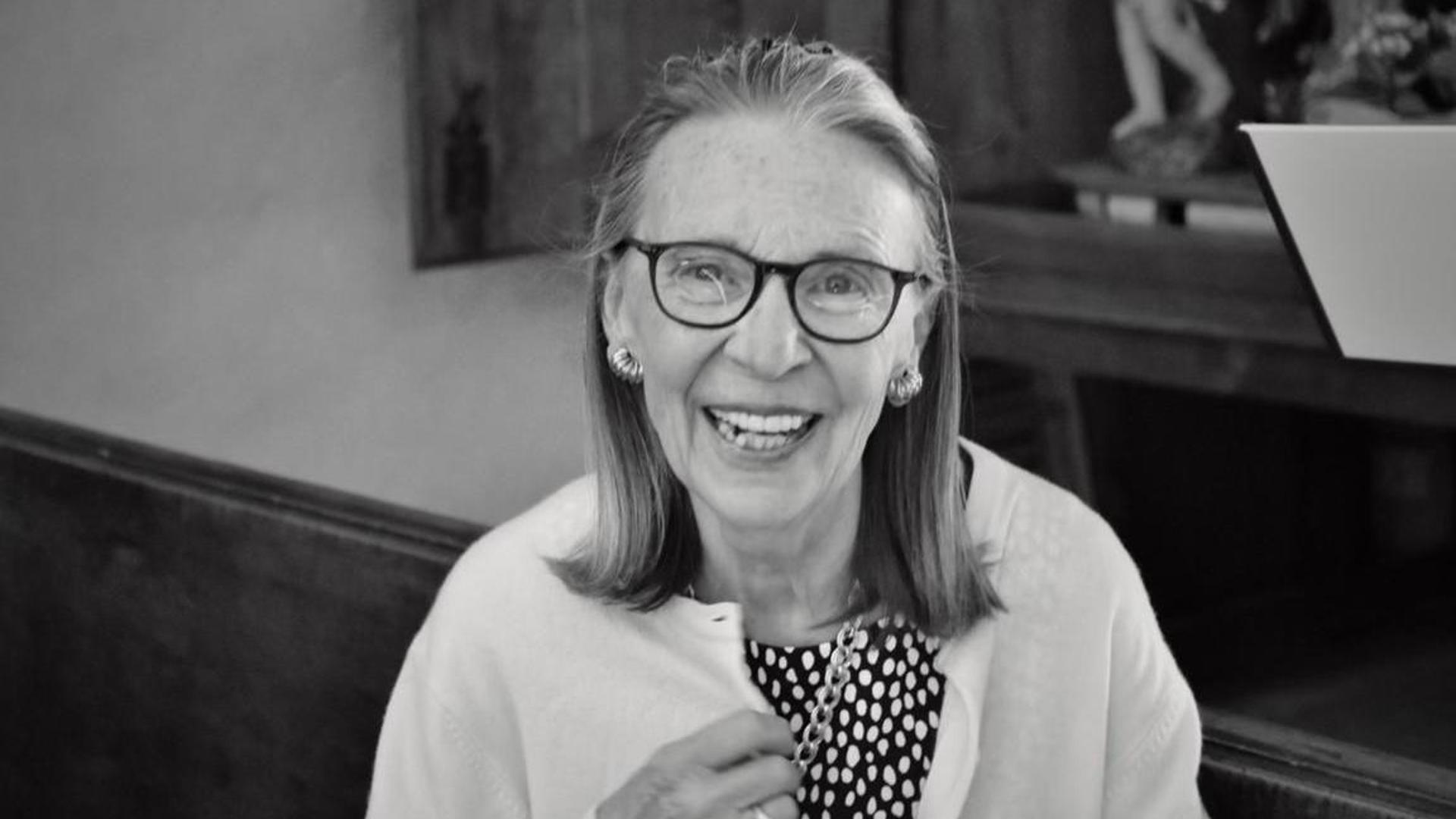 L’addio a Susan Forster moglie del conte già proprietario del Castello ...