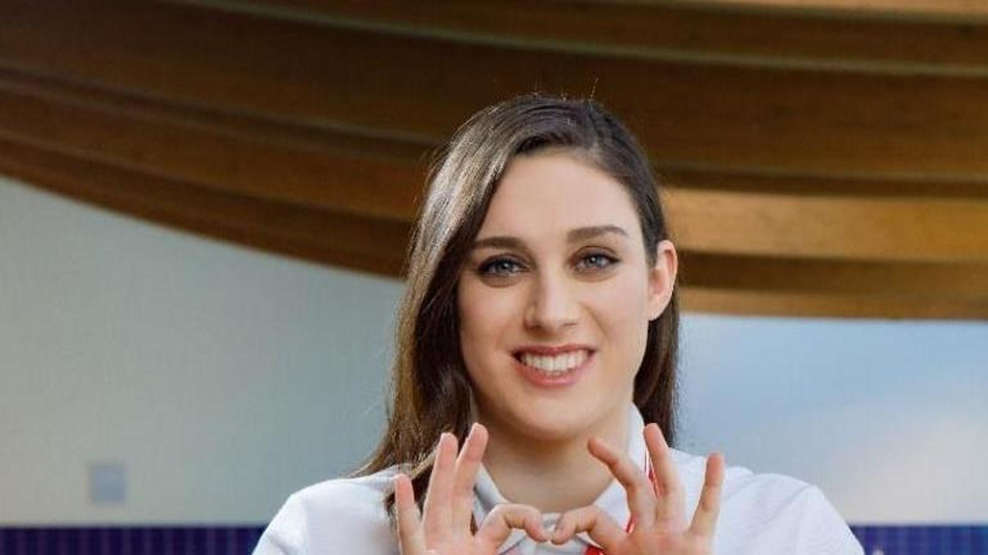 Il mondo secondo Carlotta “Solo i bambini mi capiscono” - La Stampa