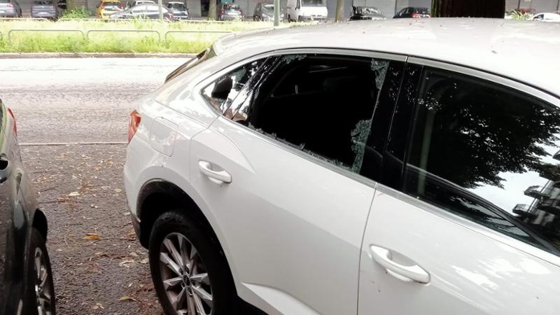 Criminali scatenati in piazza Bengasi, altre due auto depredate - La Stampa