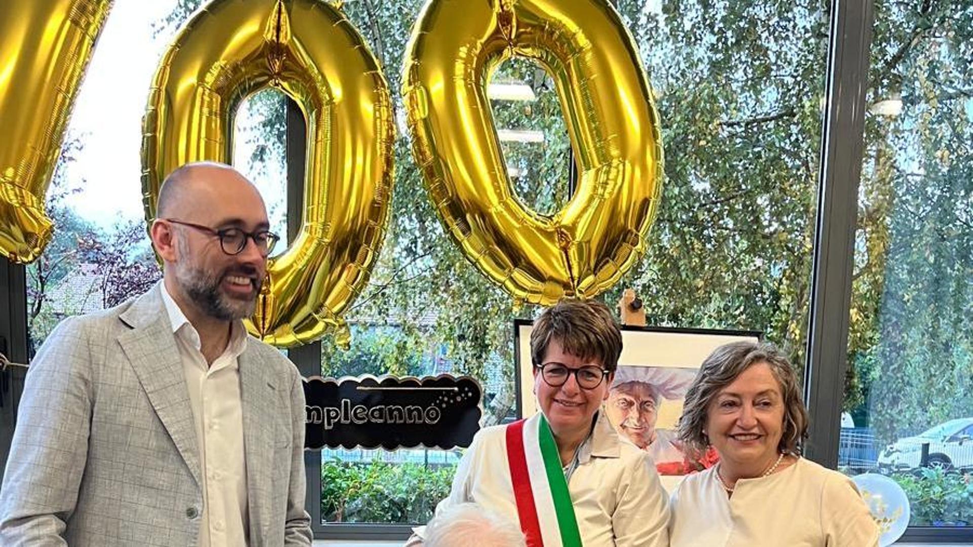 I 100 anni di Maria Luisa Chiri, per una vita impiegata della Provincia ...