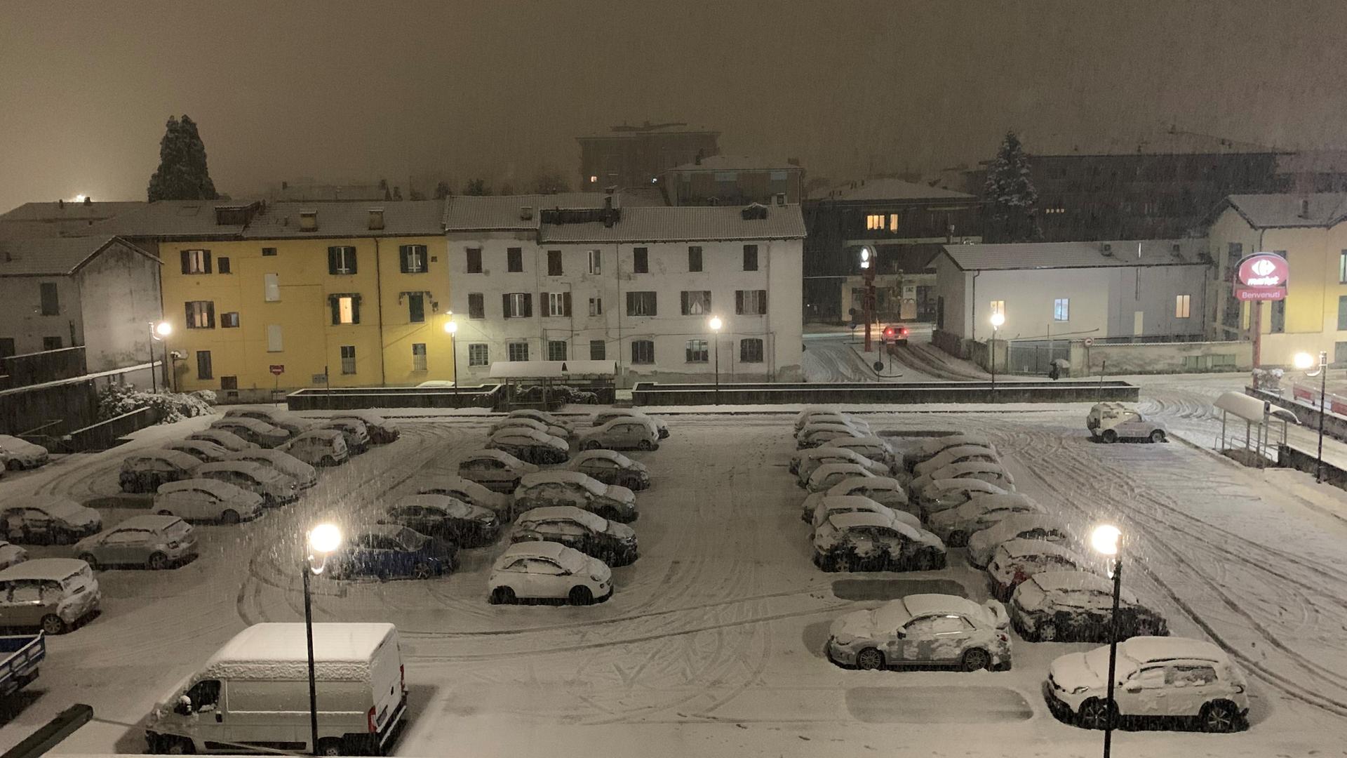 E’ arrivata la neve anche a Verbania, Domodossola e Omegna ma venerdì ...