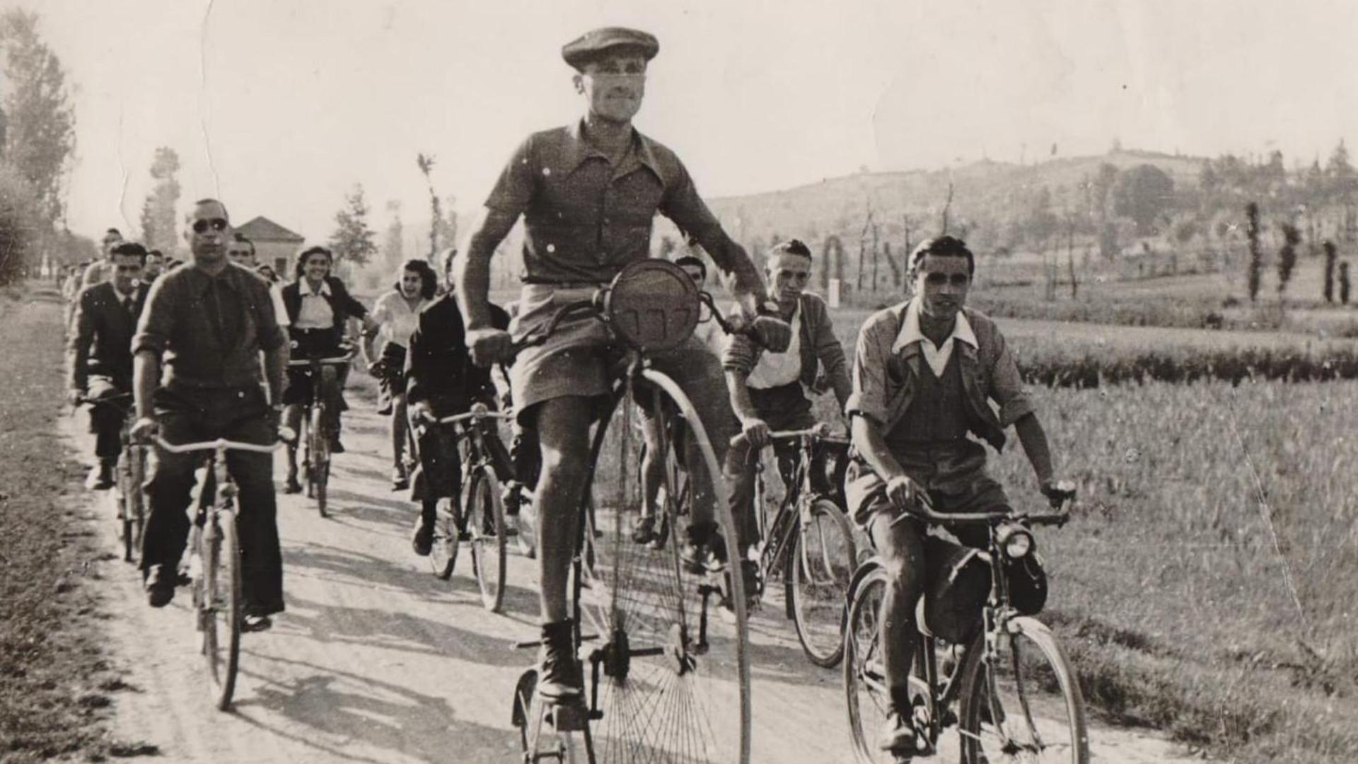 Gli anni degli equilibrismi: il biciclo è in mostra al Museo Acdb di ...