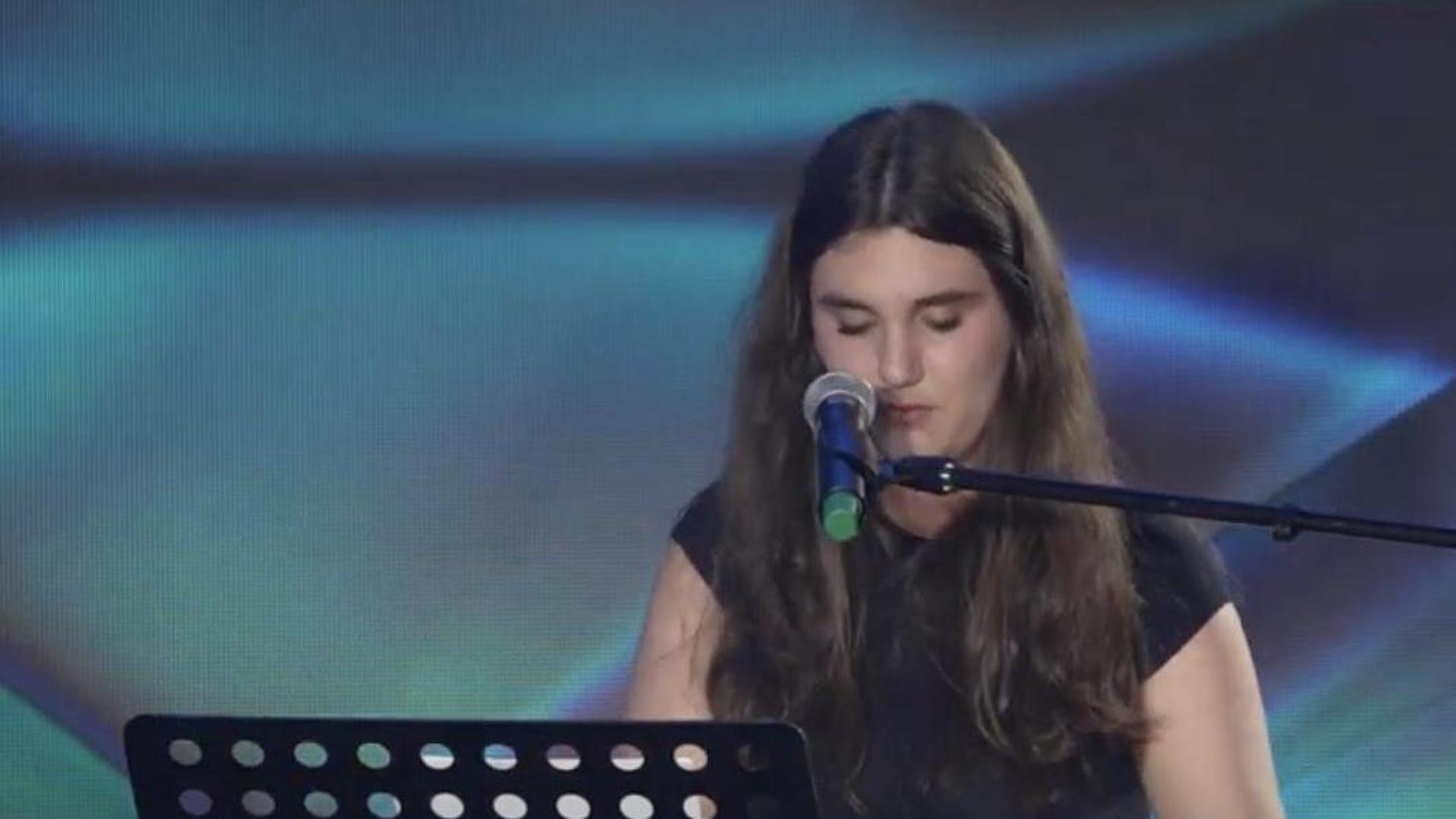 Ceci Costantini, giovane stella a Casa Sanremo premiata con una borsa ...