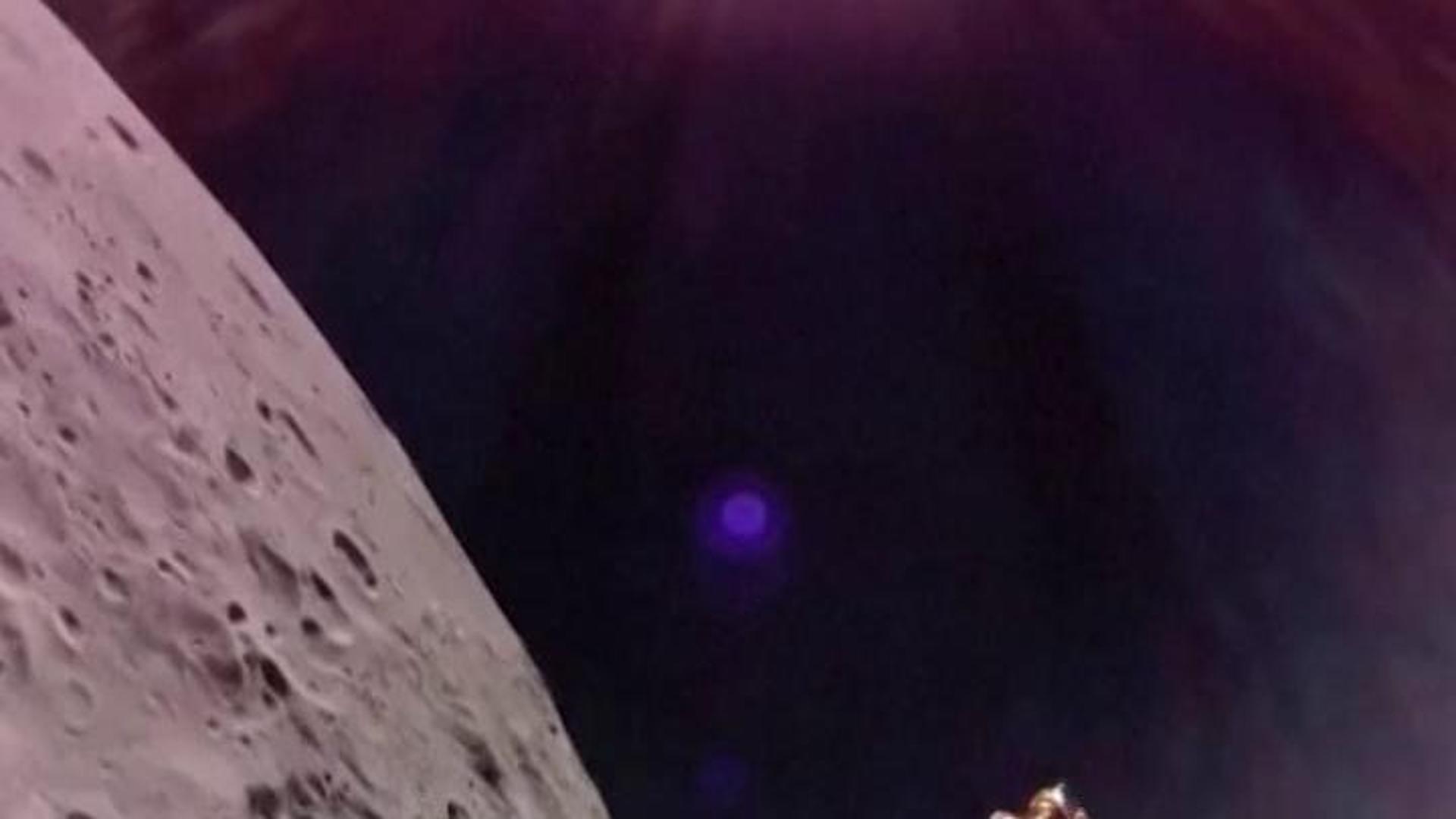 La superficie lunare vista da vicino: lo spettacolare video dalla ...