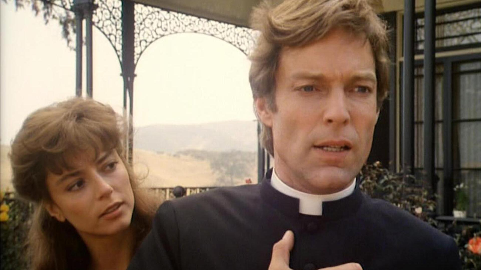 Morto Richard Chamberlain, il padre Ralph di “Uccelli di rovo” - La Stampa