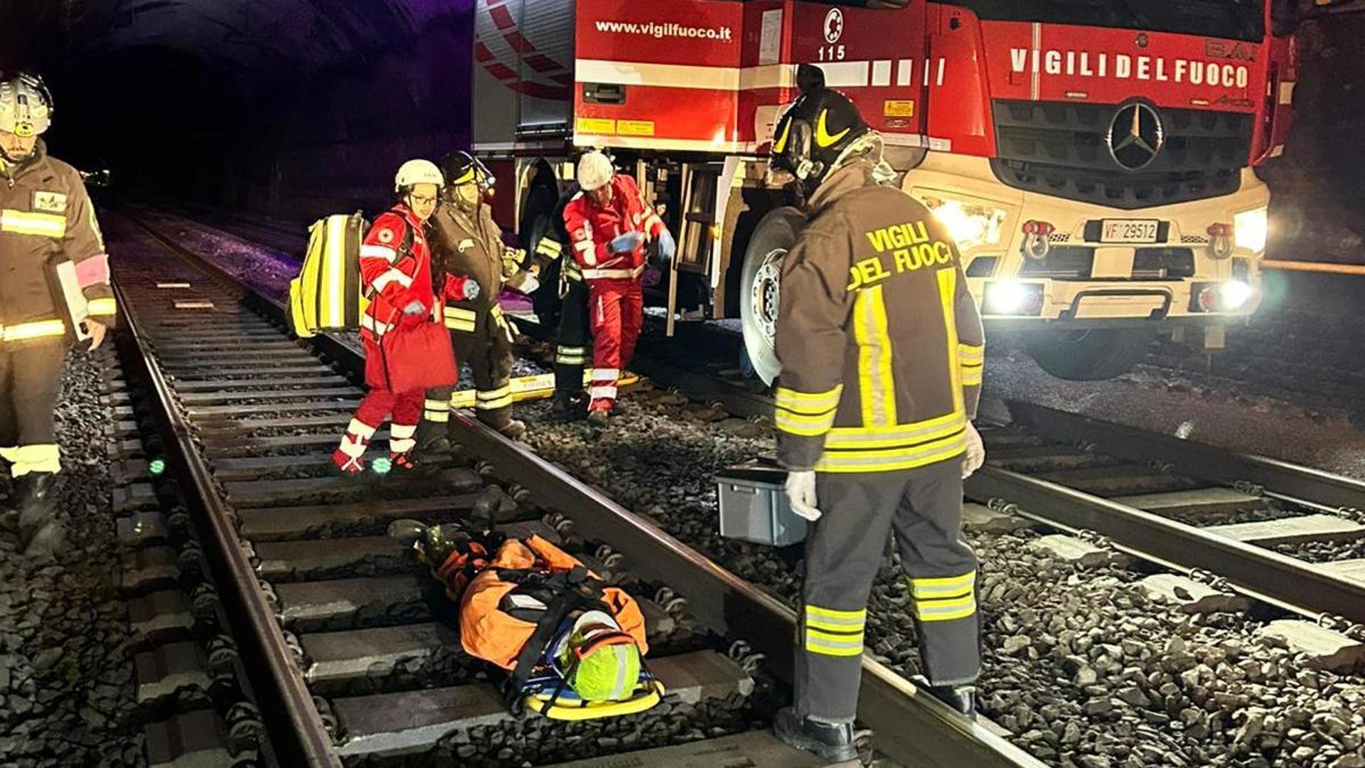 Linea Genova-Ovada: esercitazione di emergenza nella galleria Turchino ...