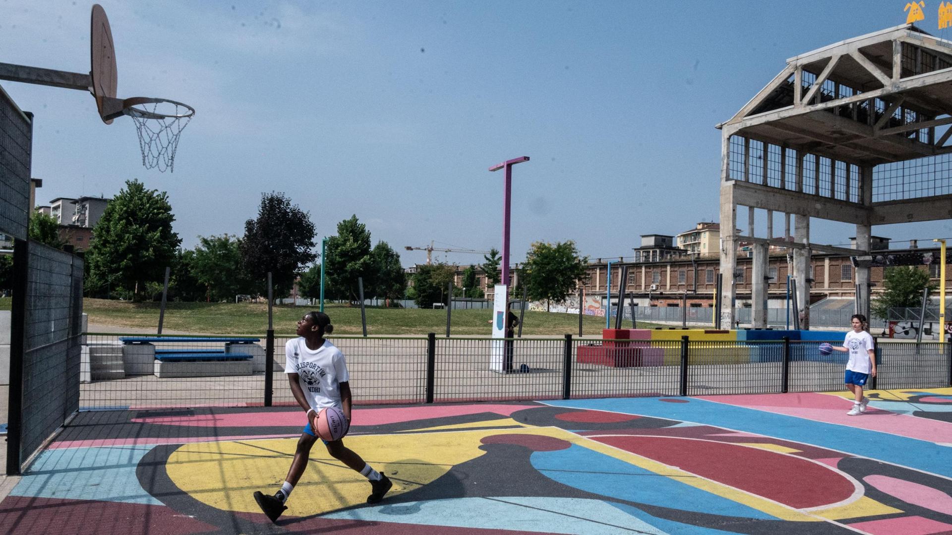 Barriera di Milano, arte e sport al Parco Peccei: tre nuove opere - La ...