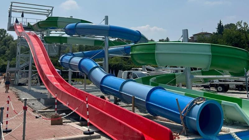 Tuffi da dieci metri e Zumba: così rinasce il parco acquatico Lavagello ...