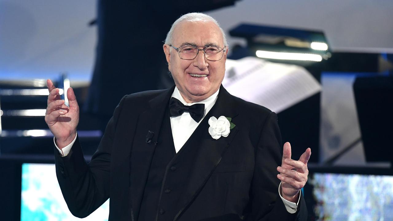 Pippo Baudo, morto il celebre conduttore della tv italiana: aveva 89 ...