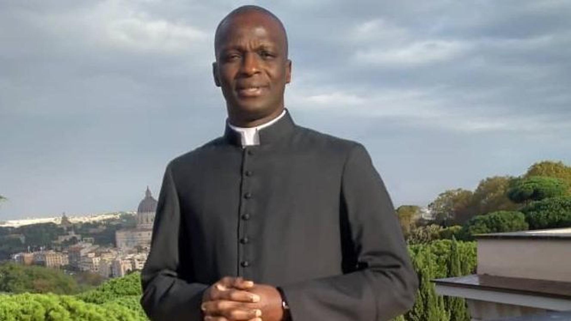 La nuova missione di don Renè nel suo Mali dal Lago Maggiore e da Lesa ...