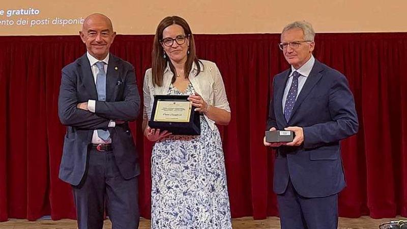 Annalisa Teggi vince il Premio Casinò di Sanremo Antonio Semeria ...