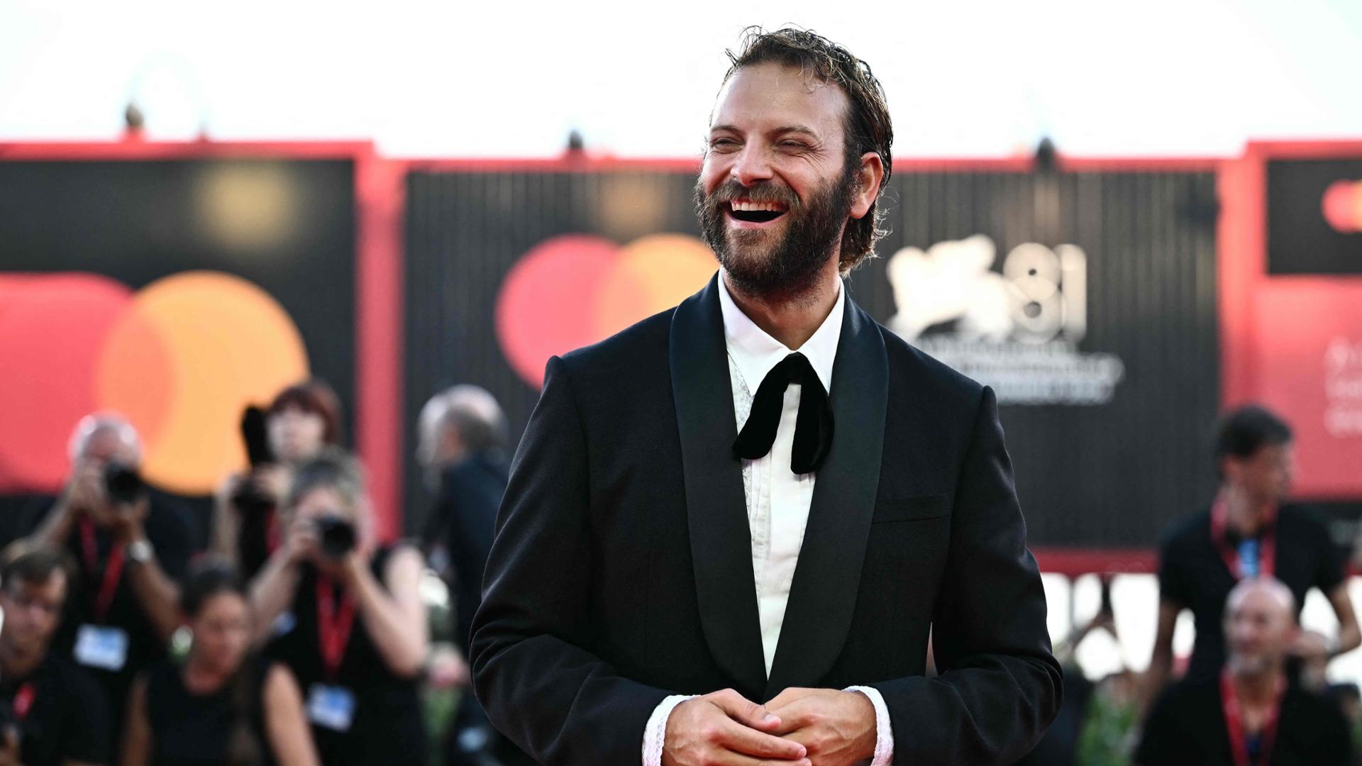 Alessandro Borghi sarà Walter Bonatti nel film “Bianco”, iniziate le ...