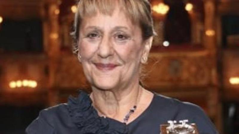 Wanda Marasco, vincitrice del Campiello a “Cervo in blu” - La Stampa