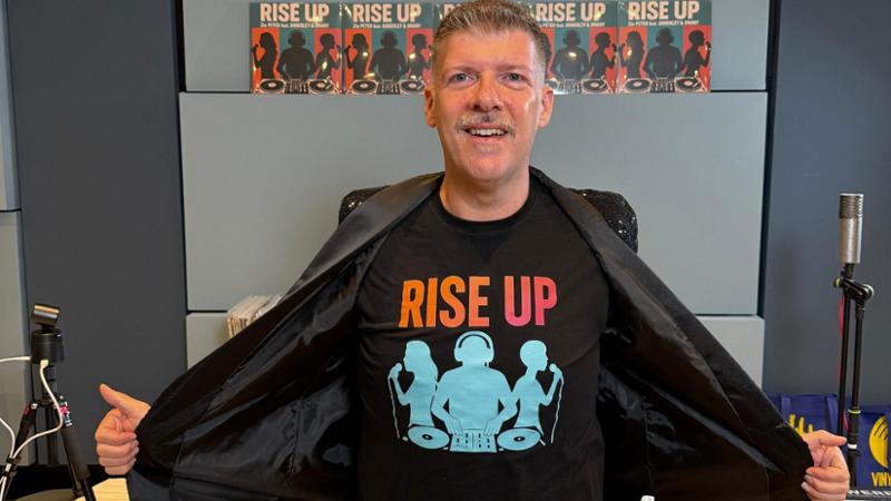 “Rise Up”, l’inedito d’esordio dello Zio Peter è un invito a lasciarsi ...