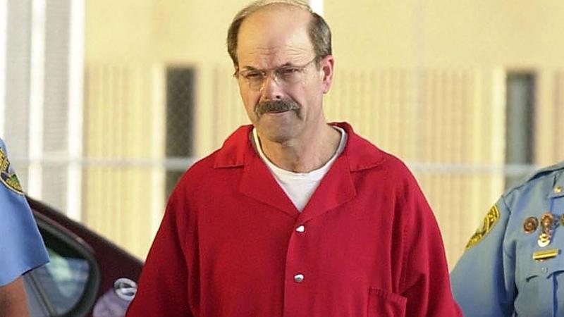 Netflix e l’economia che ruota attorno ai serial killer - La Stampa