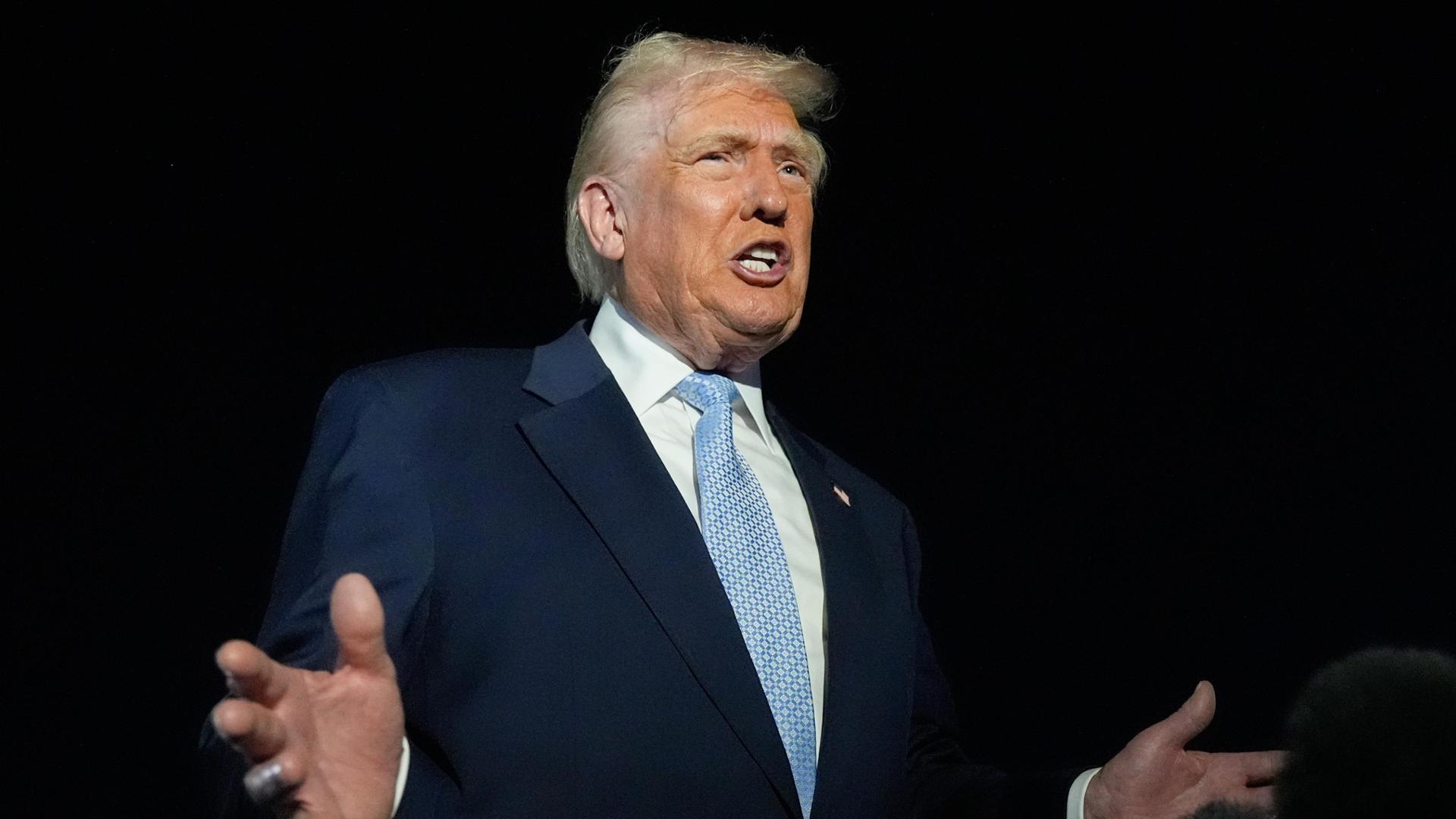 Trump investe 337 milioni in bond e banche Usa - La Stampa