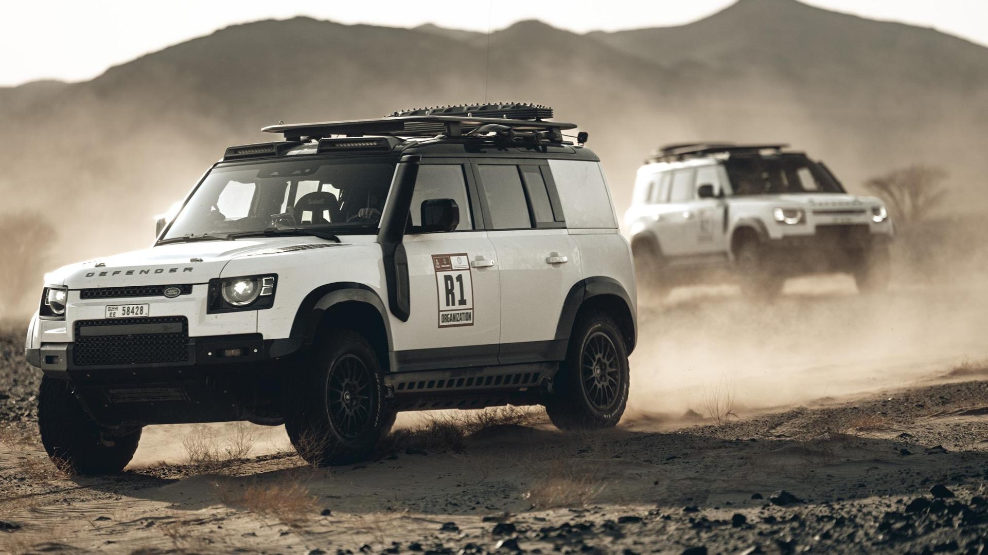 Defender conquista il deserto: ecco le nuove sentinelle del Dakar Rally ...