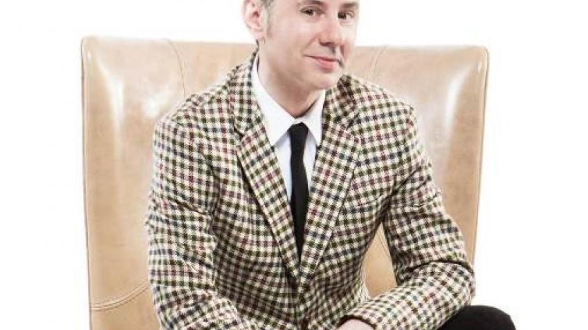 Alessandro Fullin al Superga: "Le tre sedie" e la vita da boomer - La ...