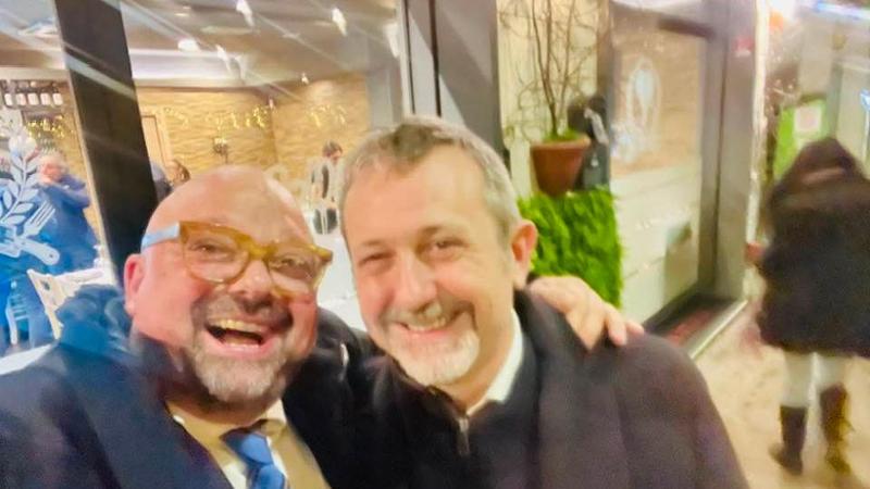 Delmastro, nelle foto c’è anche Bartolozzi. Meloni: una leggerezza - La ...