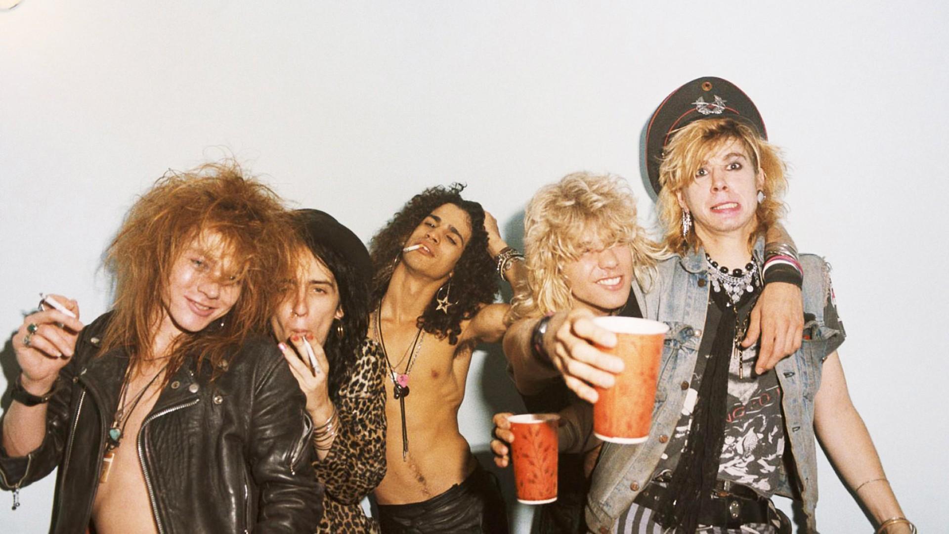 “Guns N’ Roses. La verità”, esce il 29 aprile la biografia scritta da ...