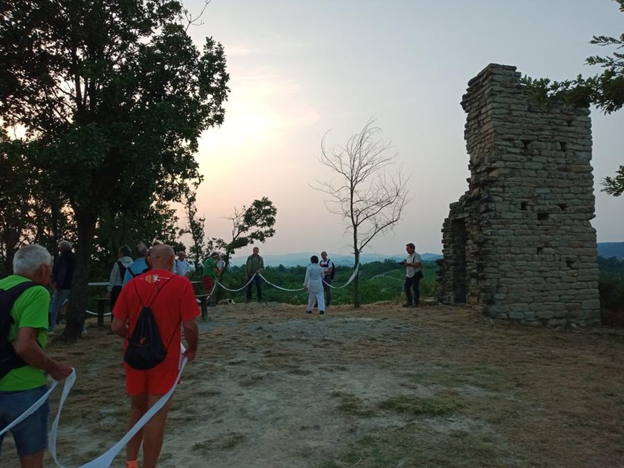 Una camminata, teatro e una mostra: il 2 giugno a Bosio e Ovada - La Stampa