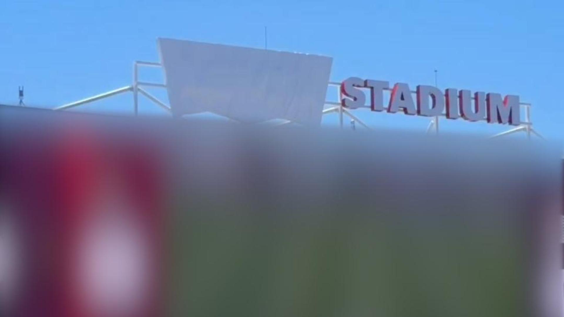 La Fifa copre il logo Levi's ai Mondiali. Il VIDEO - La Stampa