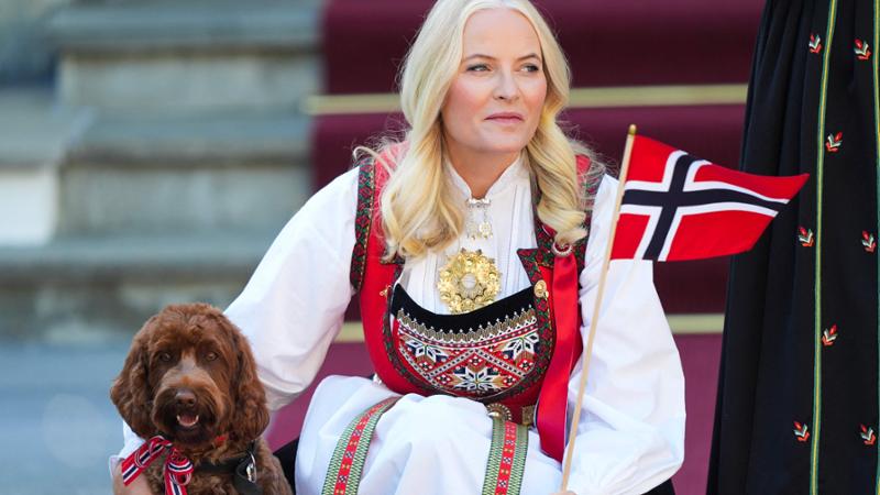 Mette Marit operata ai polmoni: è polemica sulle liste trapianti - La ...