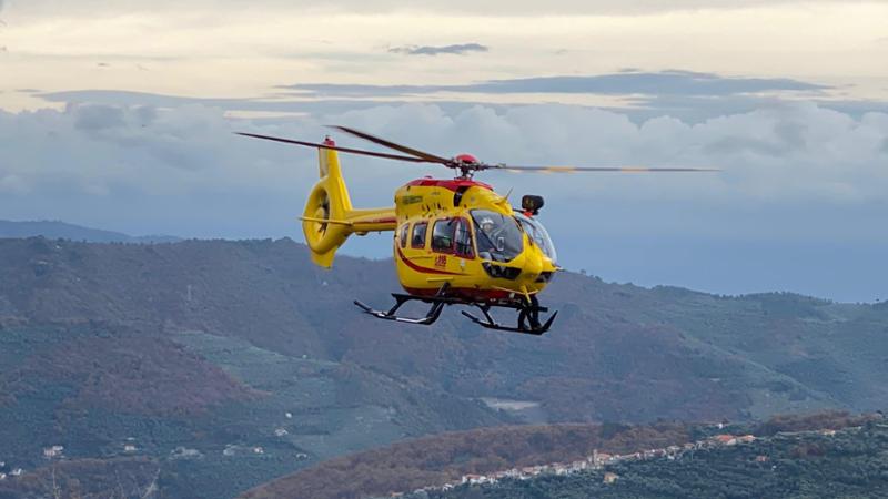 Ciclista ferito in un incidente sulla Paesana-Pian Muné, ricoverato in ...
