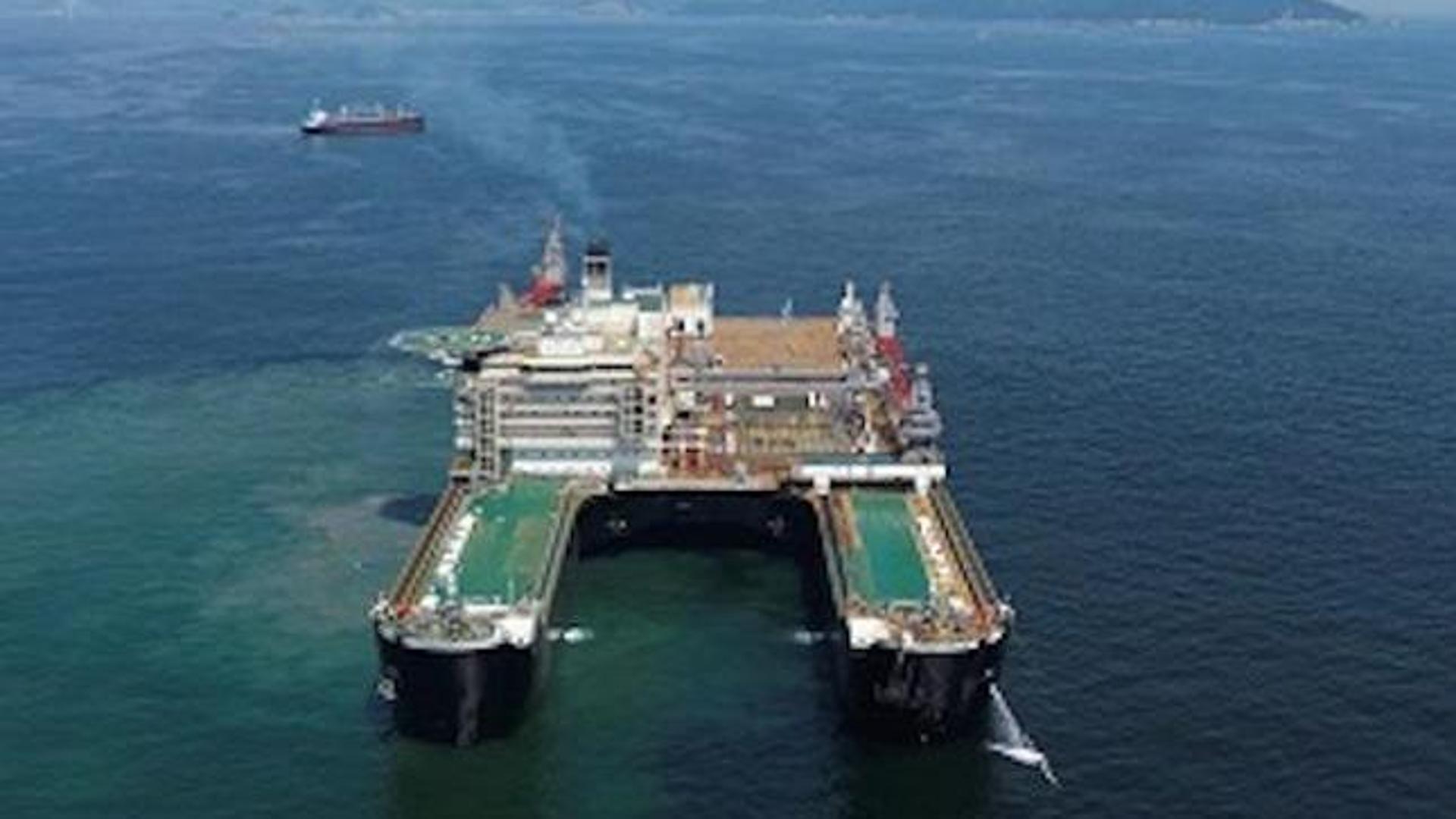 Allseas reveals new name for ‘Pieter Schelte’ - The MediTelegraph