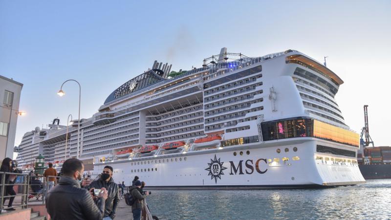 La "bolla" di Msc torna a navigare: Grandiosa salpa da Genova / GALLERY ...