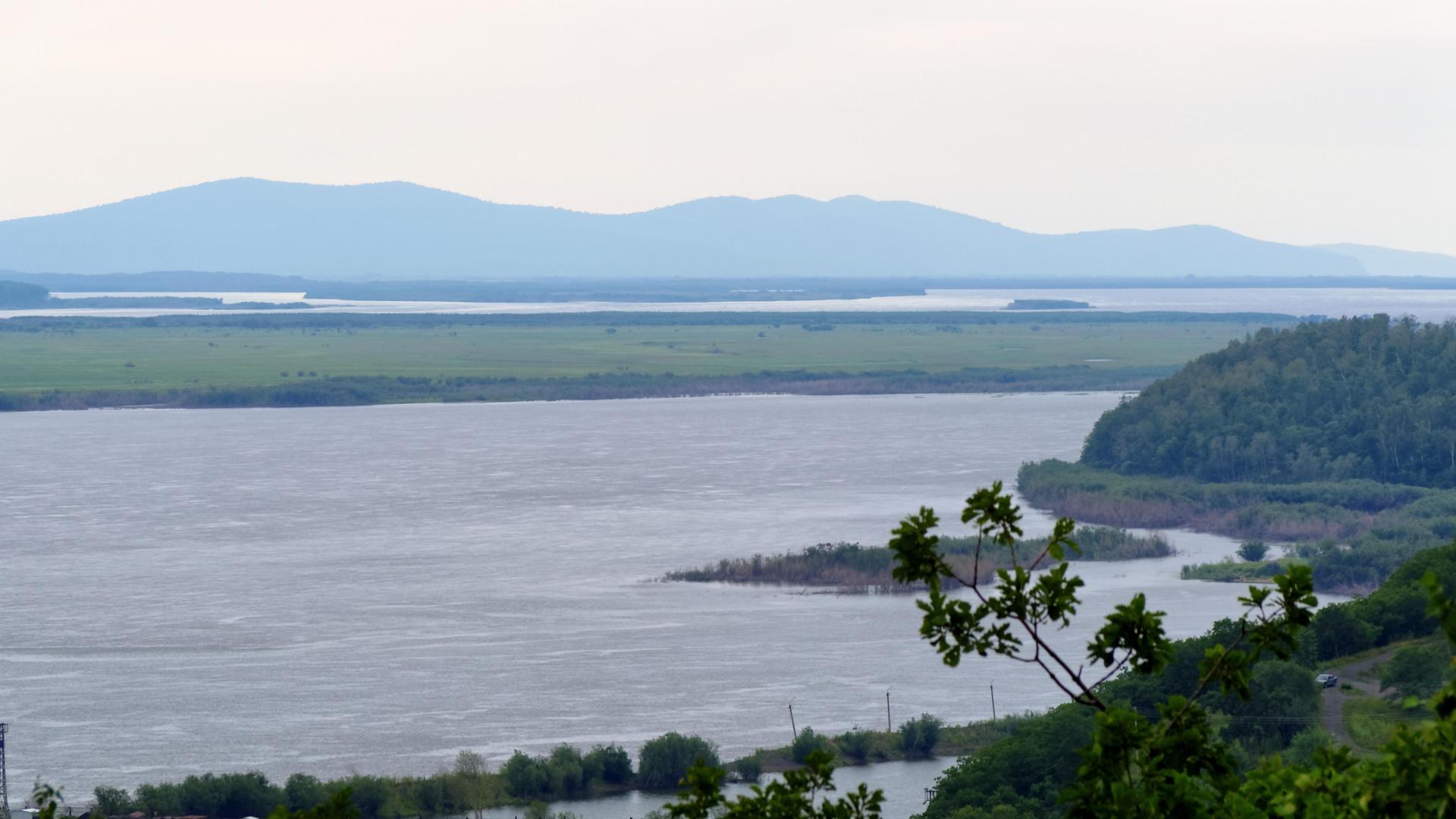 A new rail bridge between China and Russia in the pipeline - The ...